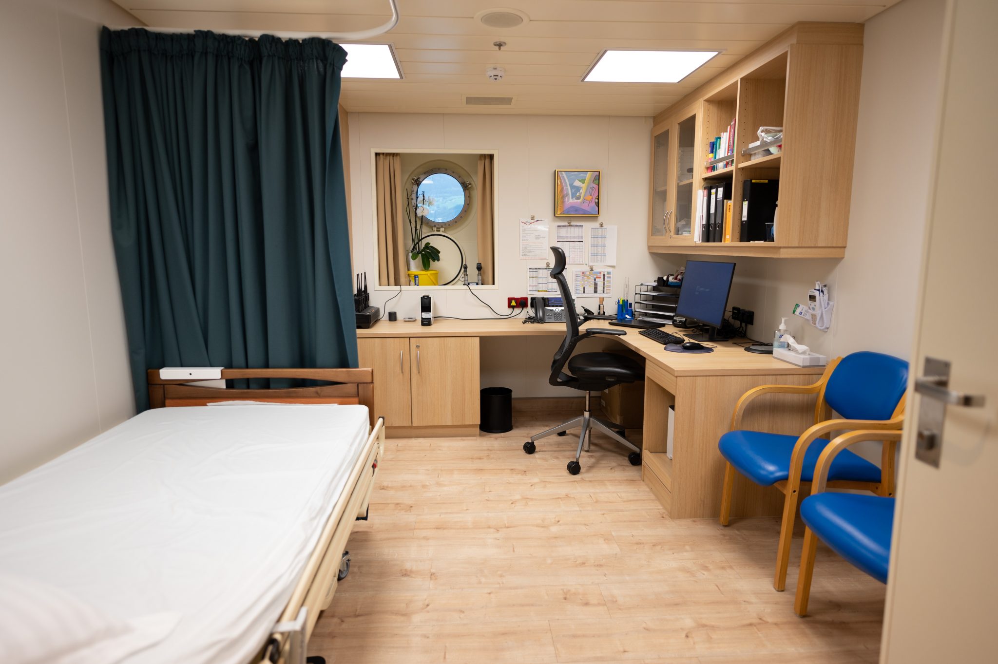 Working in the Medical Team as a doctor or nurse with Cunard | Cruise ...